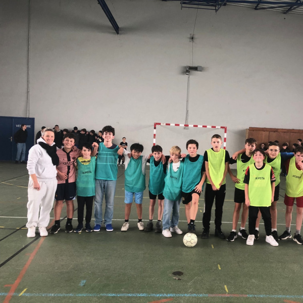 Ambiance festive au collège Alain en cette fin d’année ! - Collège ALAIN